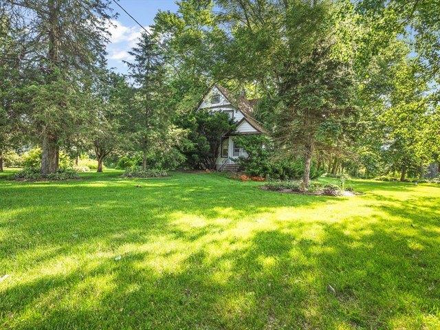 9637 Poplar Grove Rd, Belvidere, IL 61008
