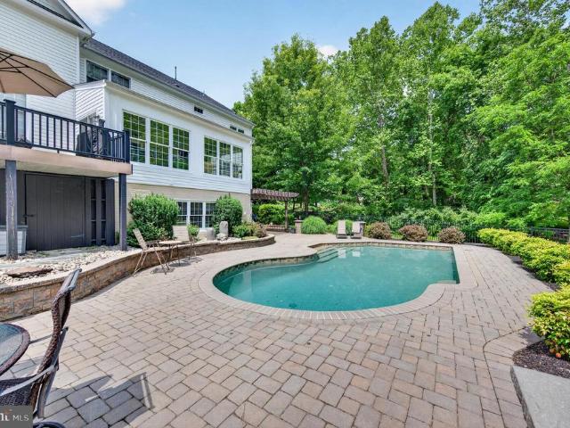 9638 Woodland Road