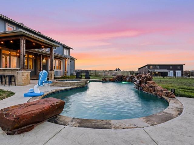 9630 Hackamore Ct, Justin, TX 76247 | Compass