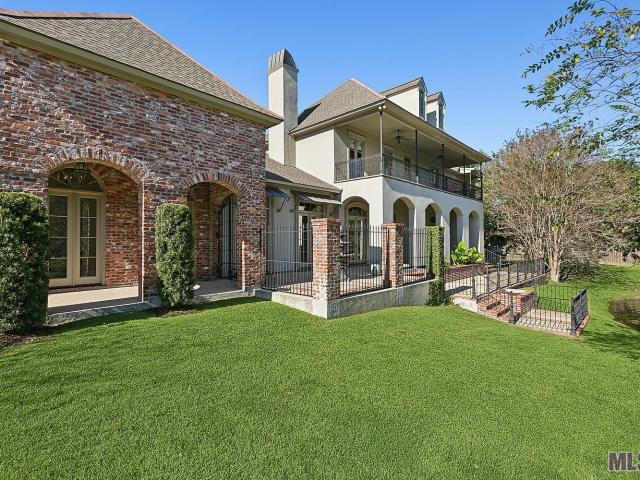9631 Myrtle Ln, Baton Rouge, LA 70810 | MLS #BR2025016 | Compass