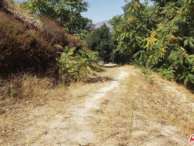 9631 Oak Bend Rd, Tujunga, CA 91402
