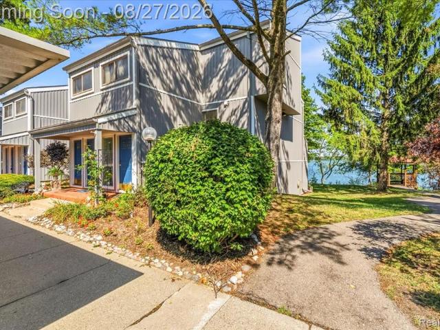 9631 Harbour Cove Court