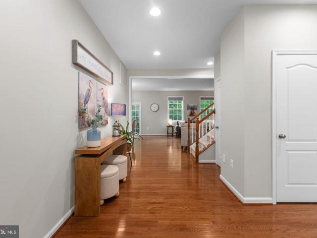 9632 Hillcrest Drive
