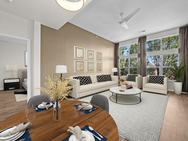 9633 E 5th Ave Apt 10302, Denver, CO 80230
