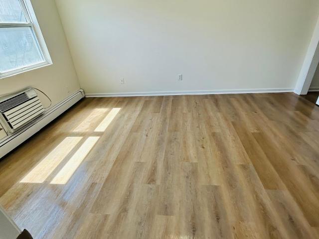 963 969 E 19th Street Unit 5