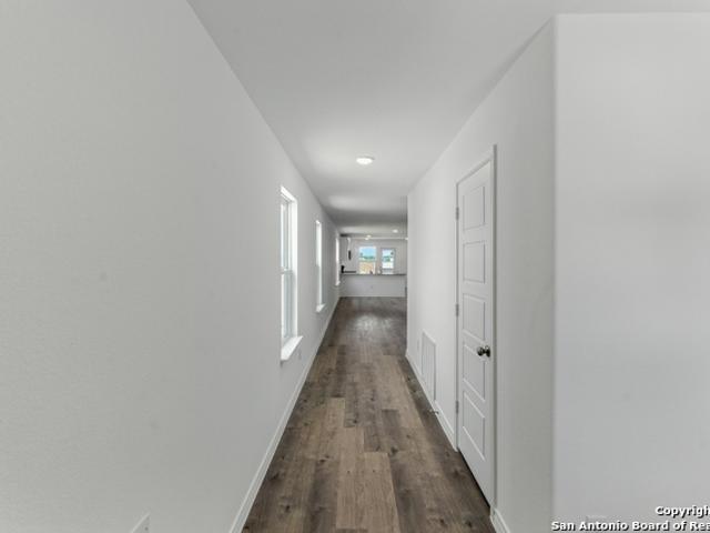 963 Bluegrass Pt