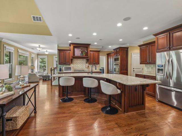 963 Garner Creek Drive SW