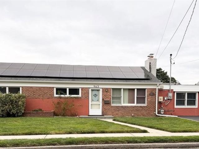 963 Hastings St, Baldwin, NY 11510
