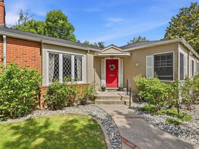 963 Swanston Dr, Sacramento, CA 95818