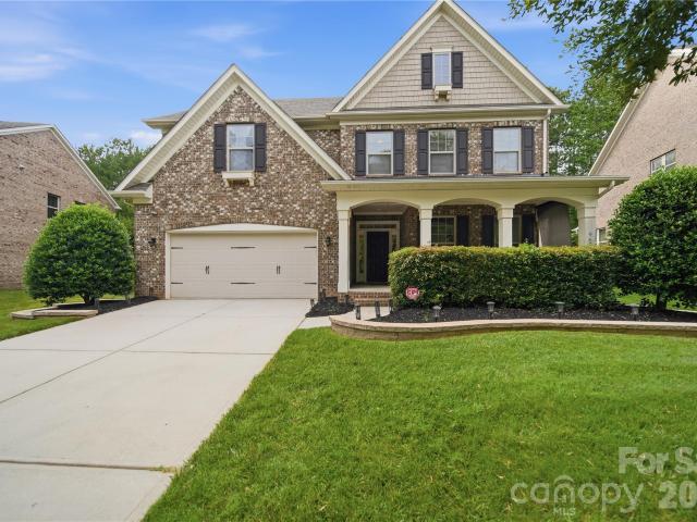 963 Rock Forest Way