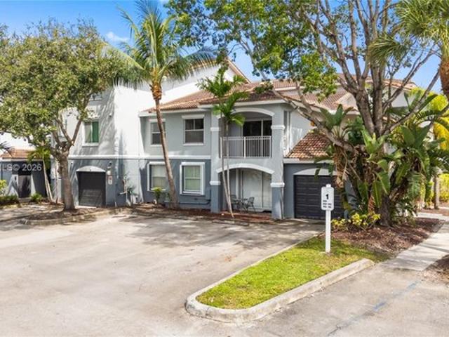 9645 NW 1st Ct Apt 1 209, Pembroke Pines, FL 33024