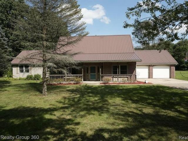 9647 Bellevue Rd, Pennfield Township, MI 49014