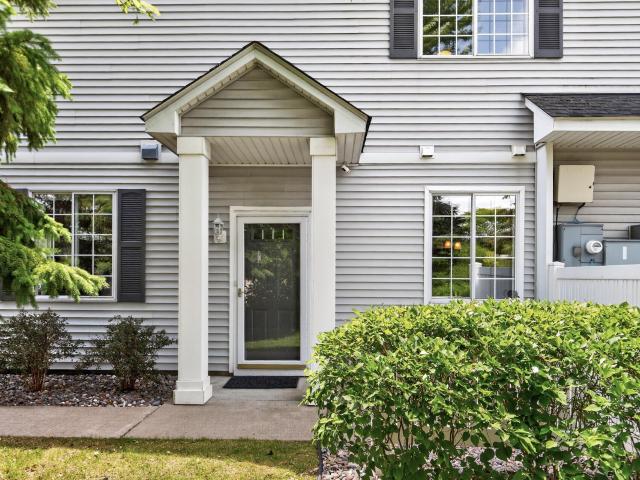 9649 Peony Lane N # 1110