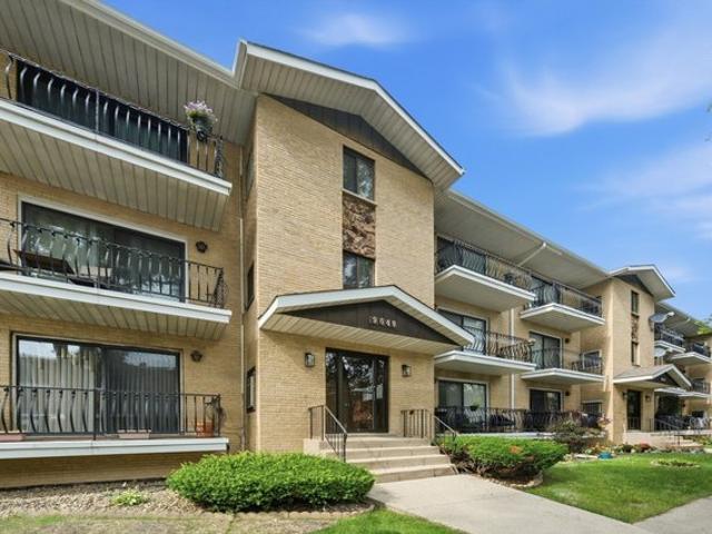 9649 S Harlem Ave Apt 3C, Chicago Ridge, IL 60415