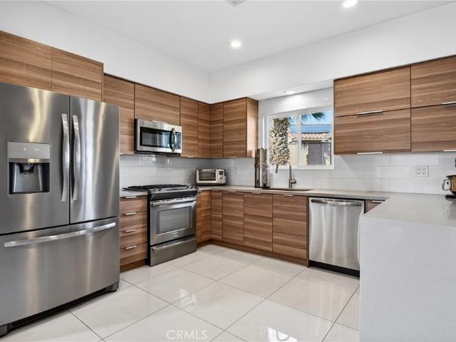 9640 Hoylake Rd, Desert Hot Springs, CA 92240 | MLS #OC26030 | Compass