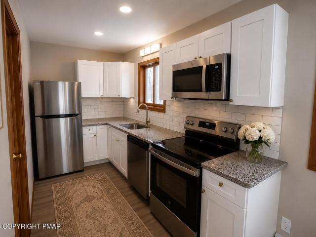 9640 Stony Hollow Drive