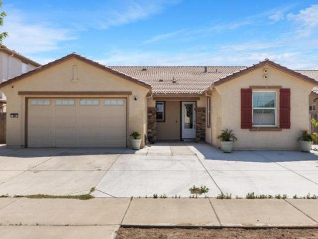 964 Barcelona Dr, Livingston, CA 95334