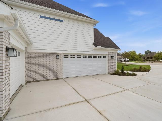 964 Fairbanks Lane