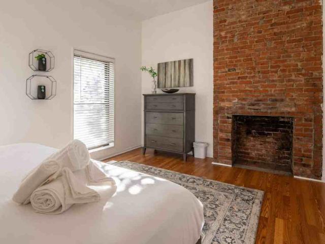 964 Pavilion Street 1 Bedroom Apartment for Rent at 964 Pavilion St #1391900P, Cincinnati, OH 45202 Mount Adams