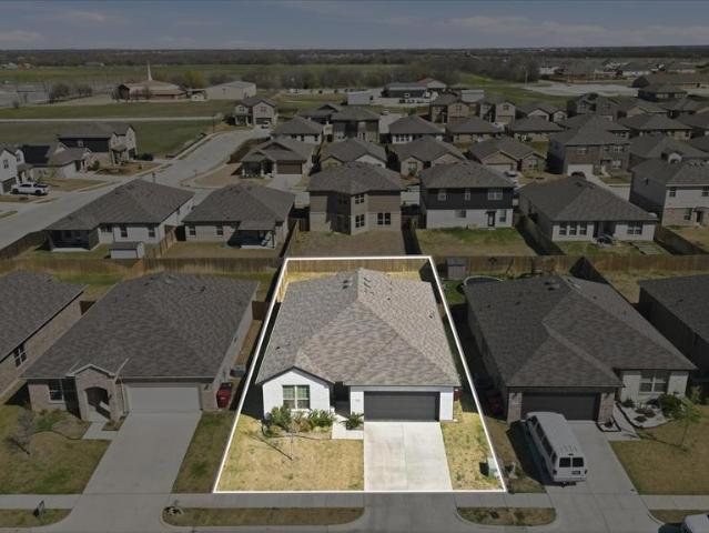 964 Ravenwood Lane