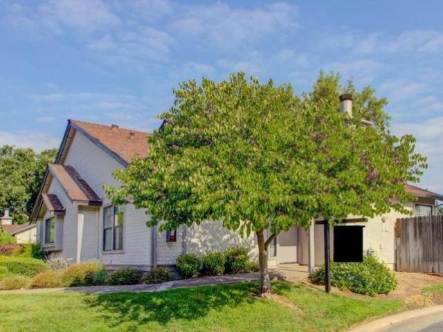 9654 Gage St, Elk Grove, CA 95624
