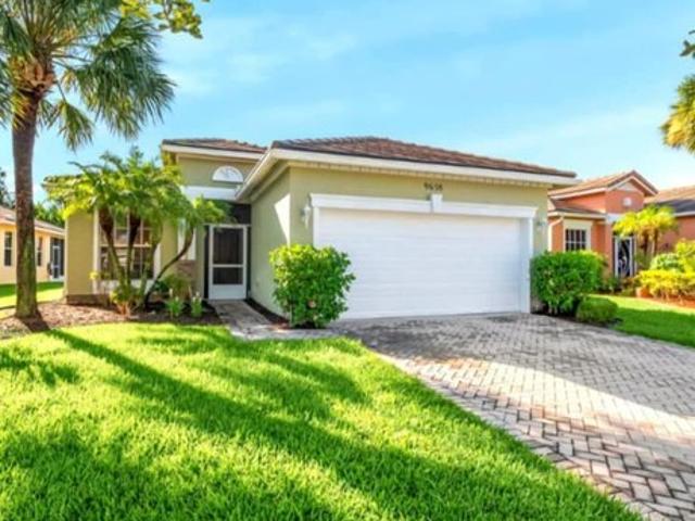 9658 SW Lindale Trace Blvd, Port Saint Lucie, FL 34987