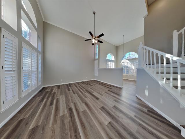 9658 Therrell Drive