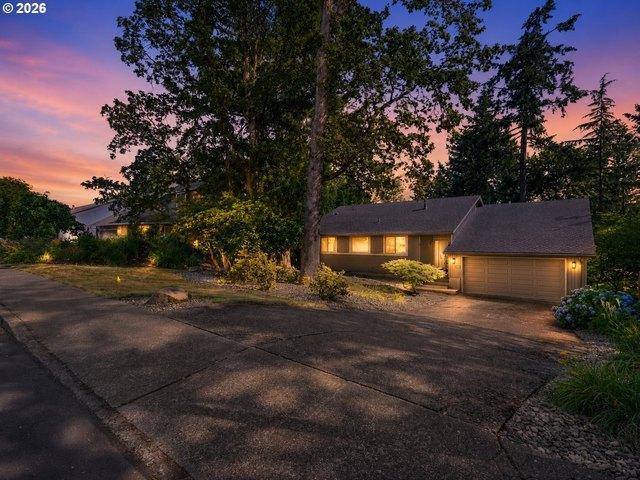 9650 SW Ventura Ct, Portland, OR 97223