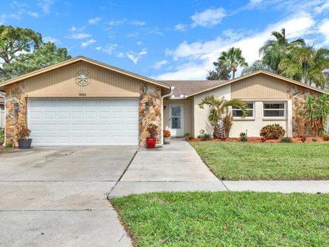 9651 129th Ave, Largo, FL 33773