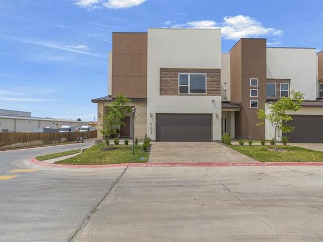 9653 McPherson Rd Apt 101, Laredo, TX 78045