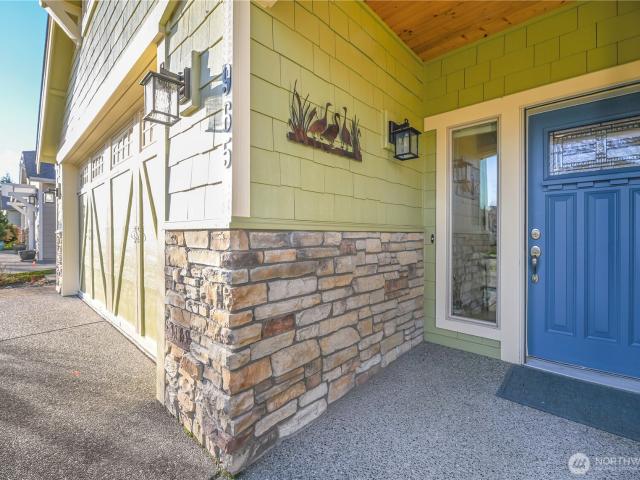 965 Chestnut Loop