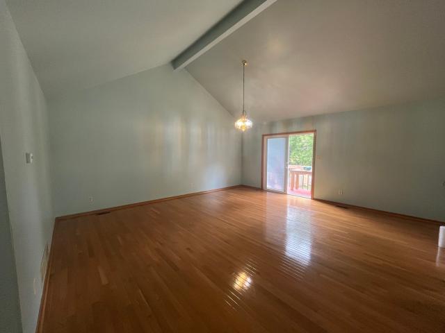 965 Amberwood Place