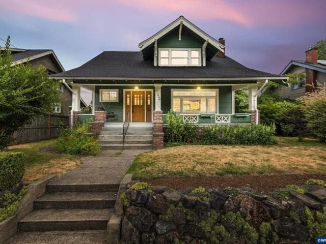 965 D St NE, Salem, OR 97301