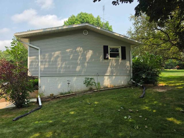 965 Fairway Circle