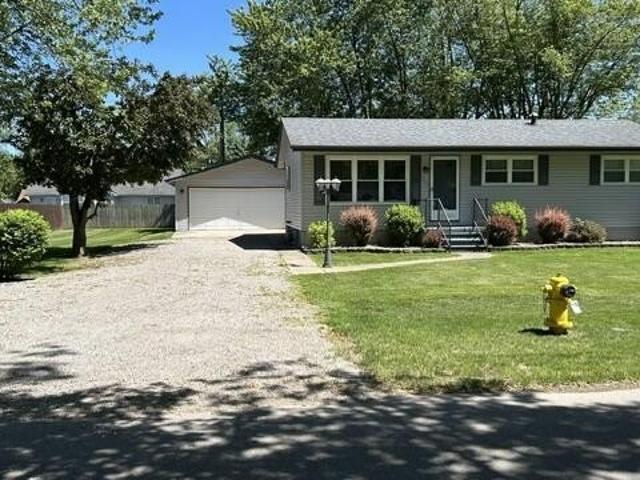 965 Mulhollen Dr, Monroe, MI 48161