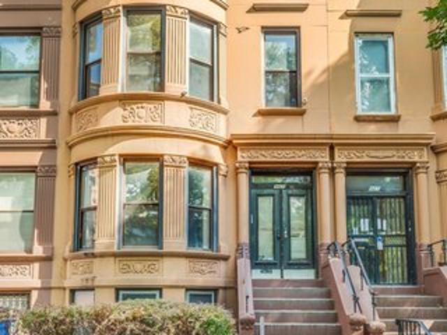 965 Saint Johns Pl, Brooklyn, NY 11213