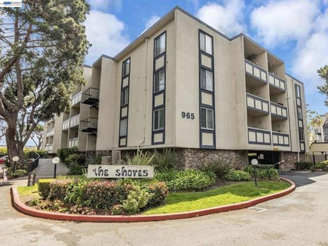 965 Shorepoint Ct Apt 200, Alameda, CA 94501