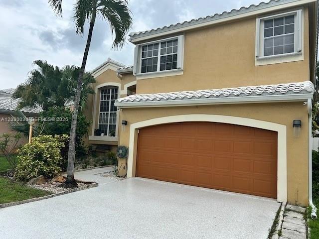 965 SW 102nd Ter, Pembroke Pines, FL 33025