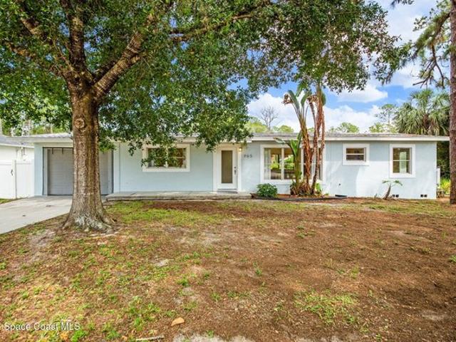965 Palo Alto St SE, Palm Bay, FL 32909