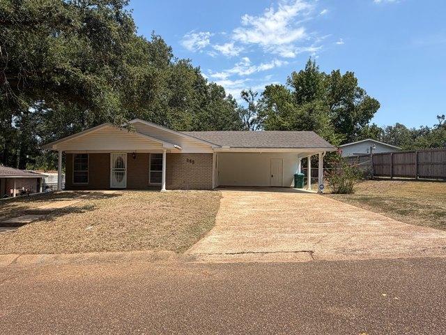 965 Windsor Rd, Grenada, MS 38901