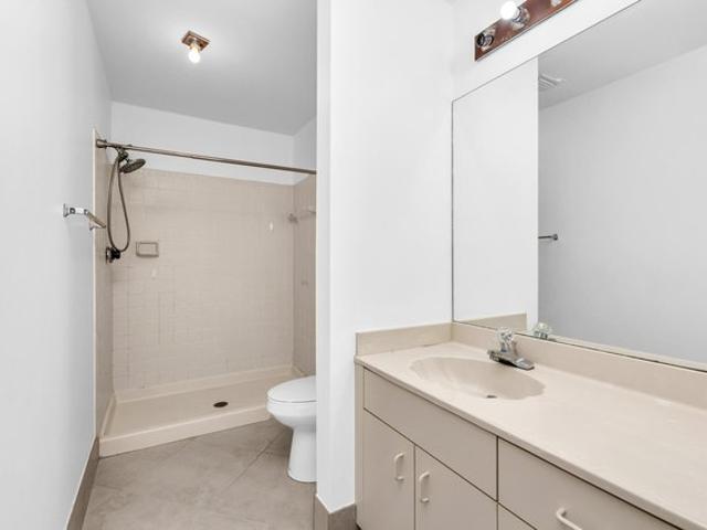 9665 NW 76th Ct, Tamarac, FL 33321