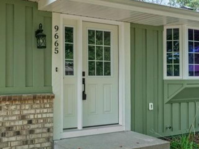 9665 th Ave N, Maple Grove, MN 55369