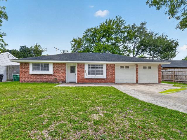 9667 Meadowvale Drive