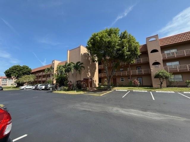 9660 Sunrise Lakes Blvd Apt 306, Sunrise, FL 33322