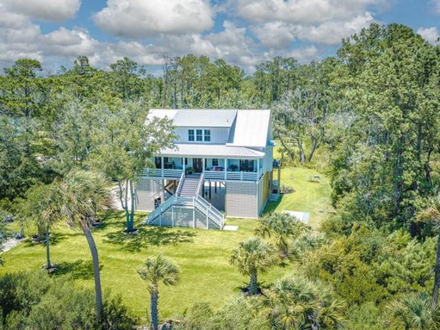9661 Two Pines Rd, McClellanville, SC 29458