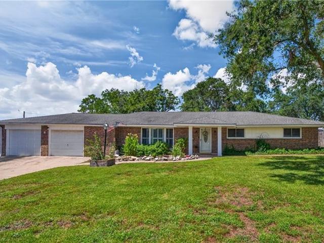 9662 Paula Dr, Corpus Christi, TX 78410
