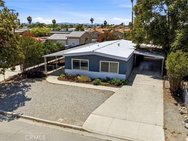966 Bettina Way, San Jacinto, CA 92582