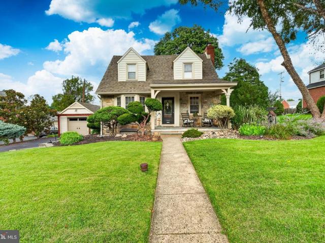 966 Edgewood Drive