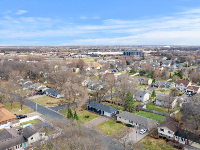 966 Oak Ridge Point NE, Blaine, MN 55434 | Compass