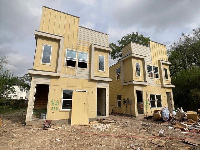 966 South Ln Unit A /B, Houston, TX 77088